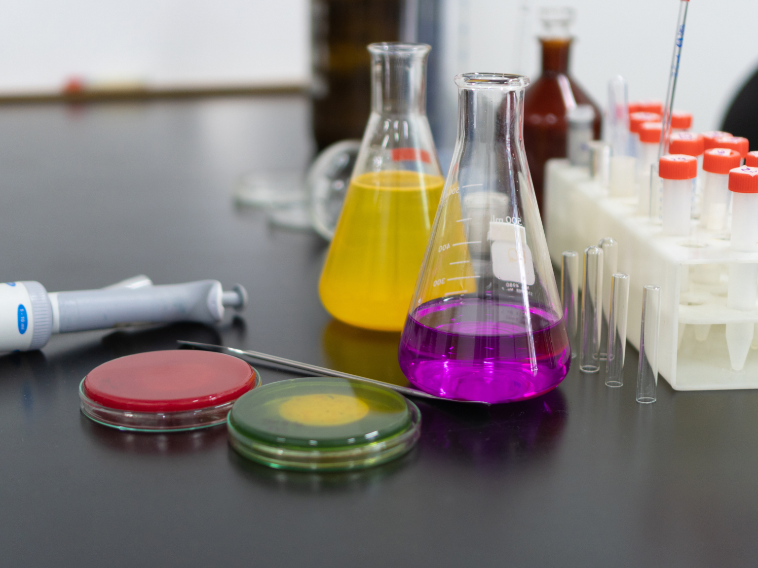 Tinjauan Komprehensif Standar Pengujian ASTM | Chemindo Interbuana